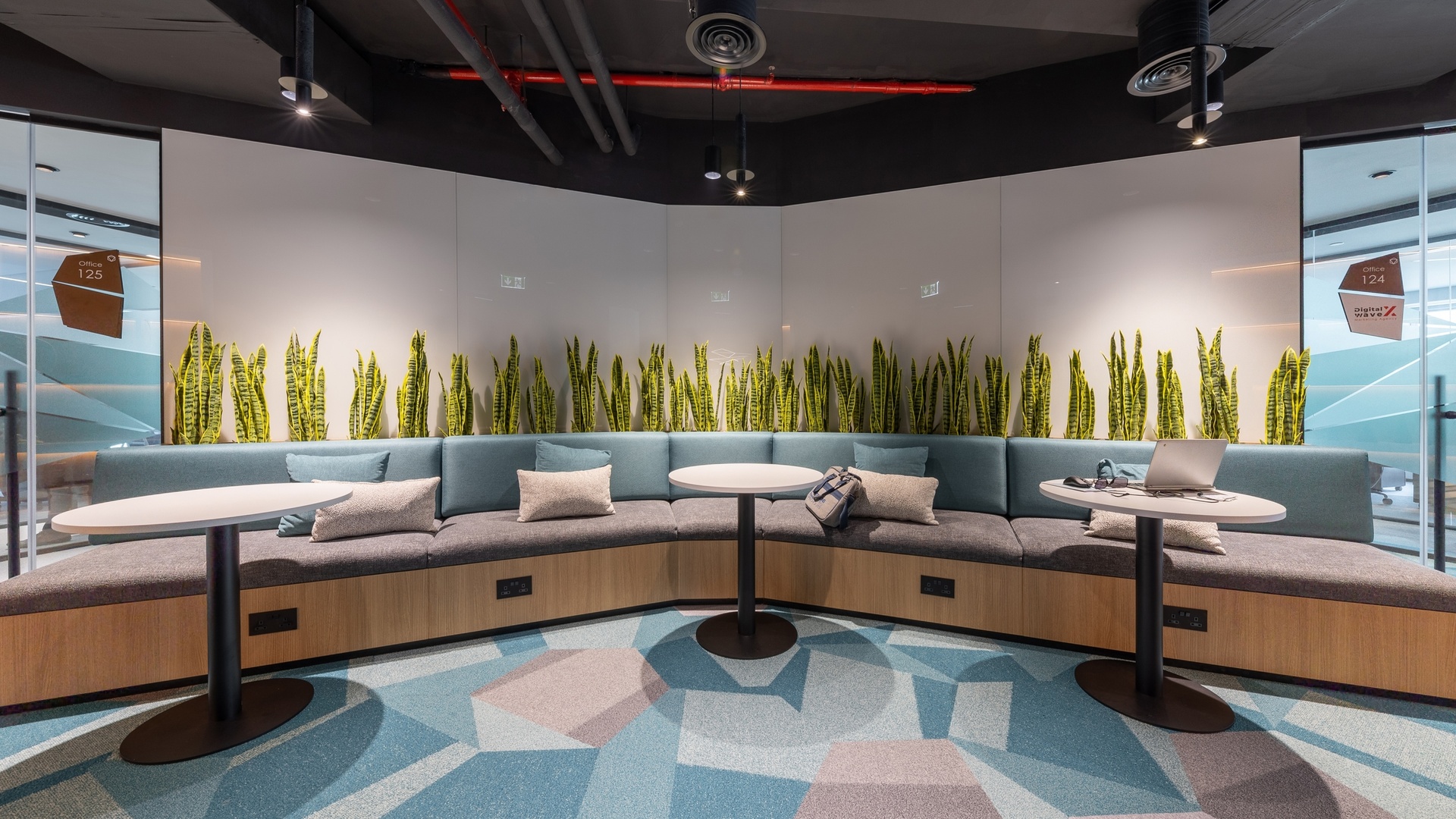 UNBOX API Trio Towers, Dubai