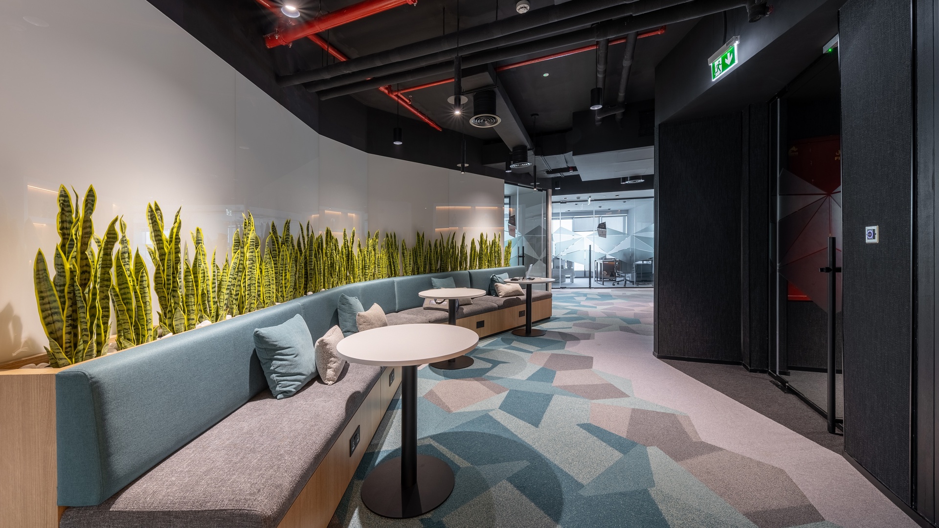 UNBOX API Trio Towers, Dubai