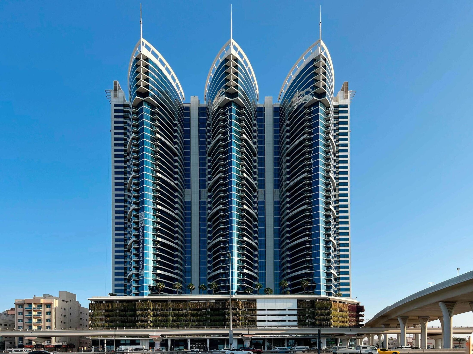 UNBOX API Trio Towers, Dubai